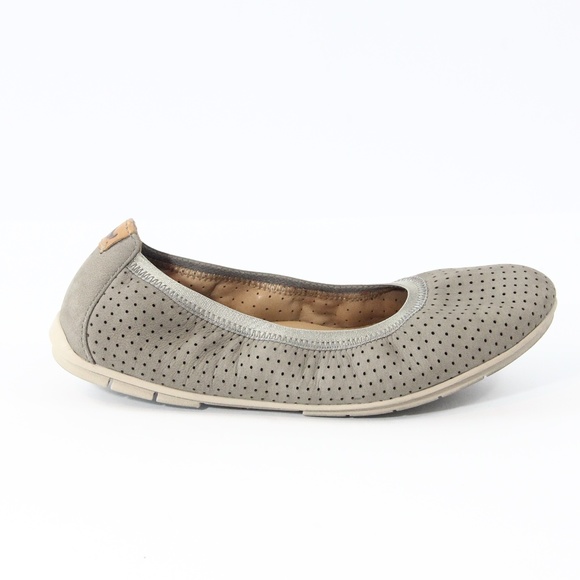 Clarks | Shoes | Clarks Unstructured Ballet Flats Women Slip On Shoe 65 ...